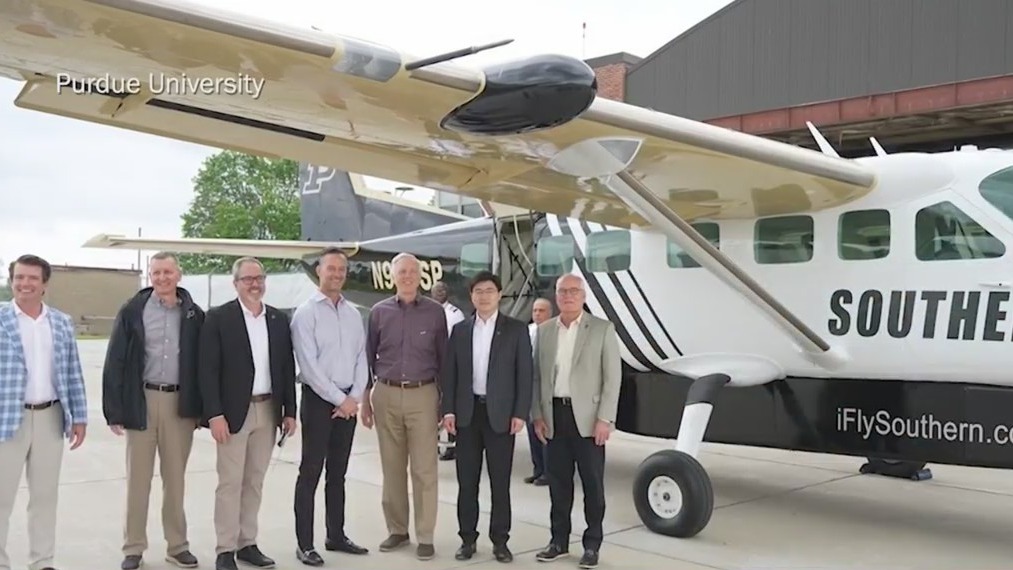 Purdue commercial air service underway following inaugural flight ...