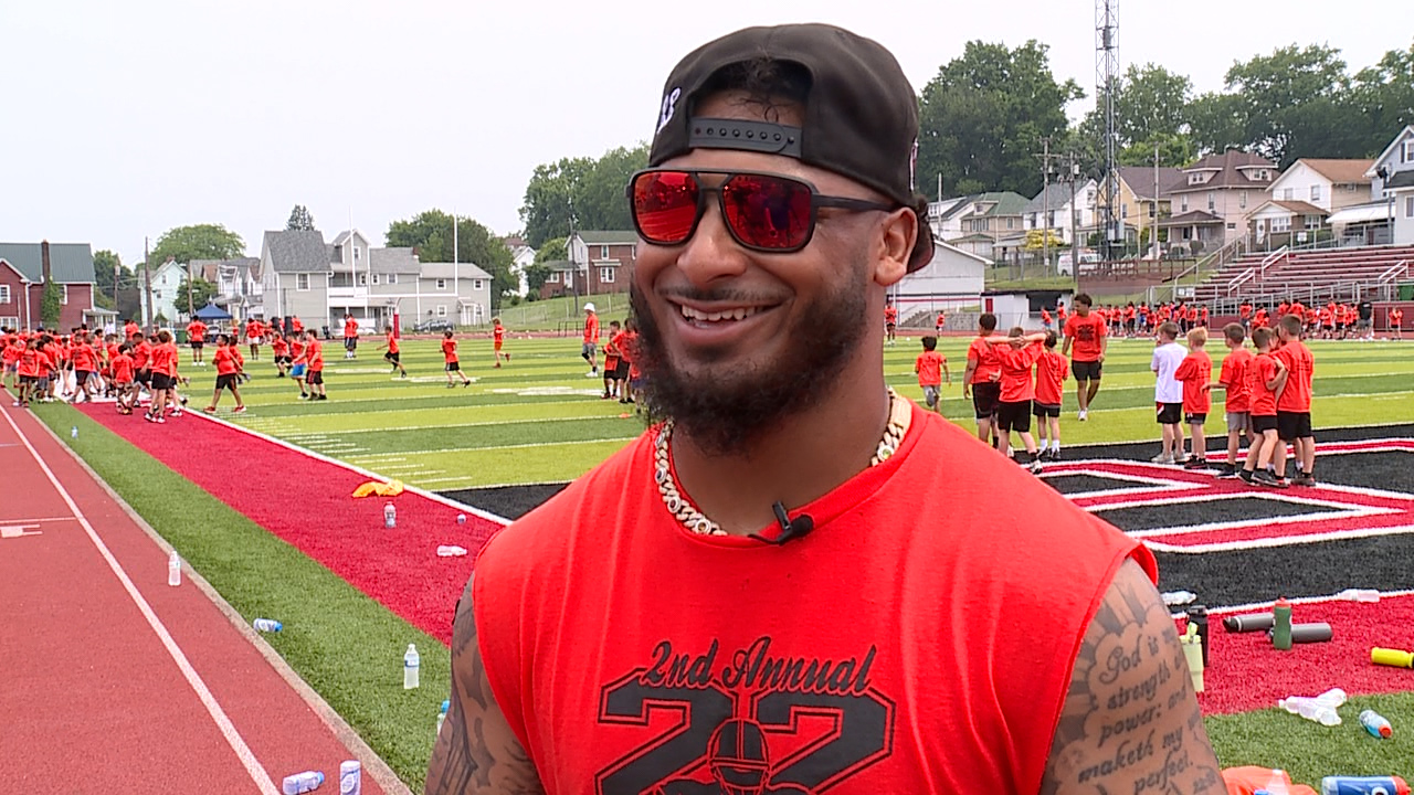 NFL player returns home for annual youth football camp – WYTV