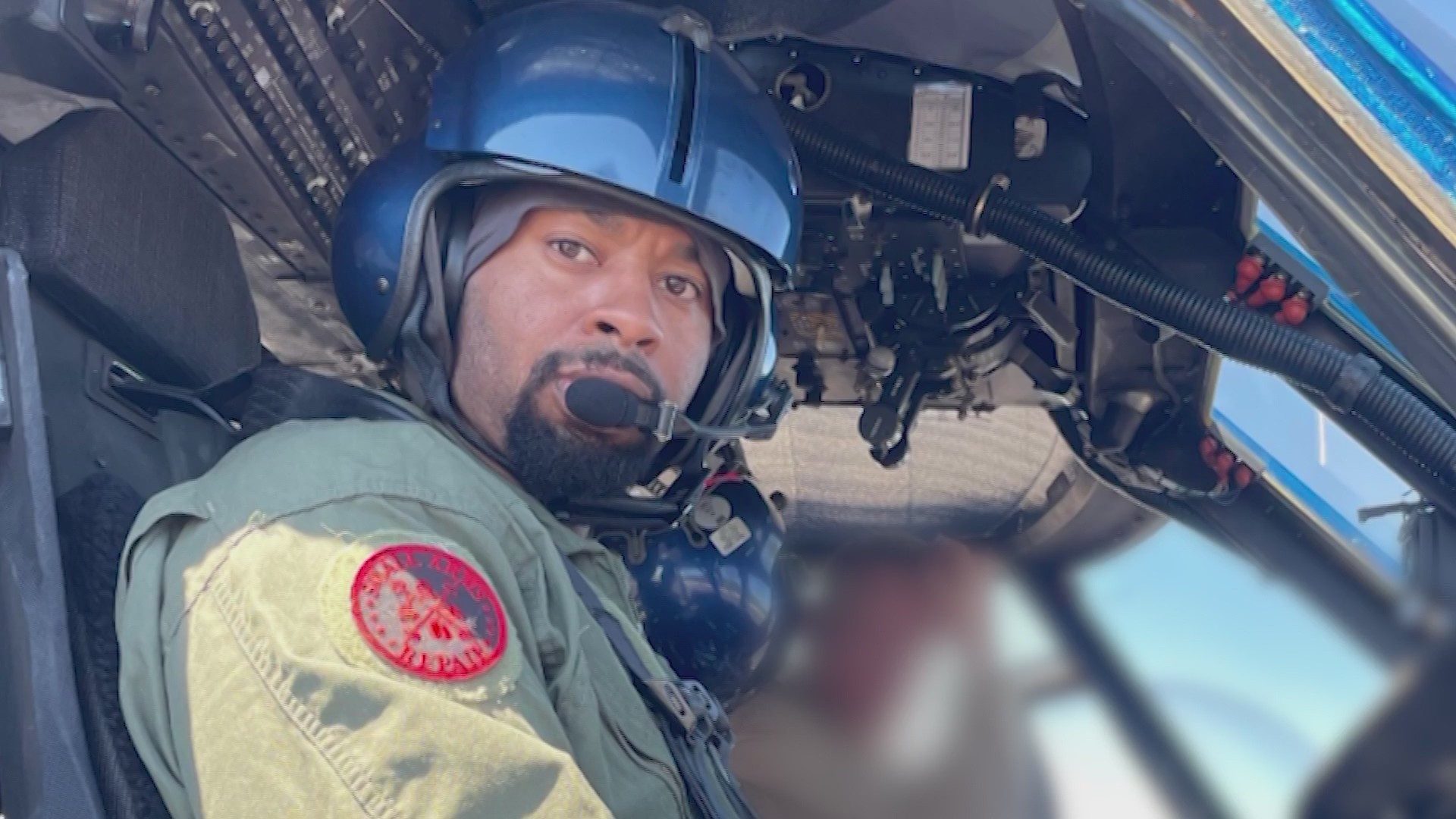 Chicago pilot killed after helicopter crashes into Hudson River in New ...