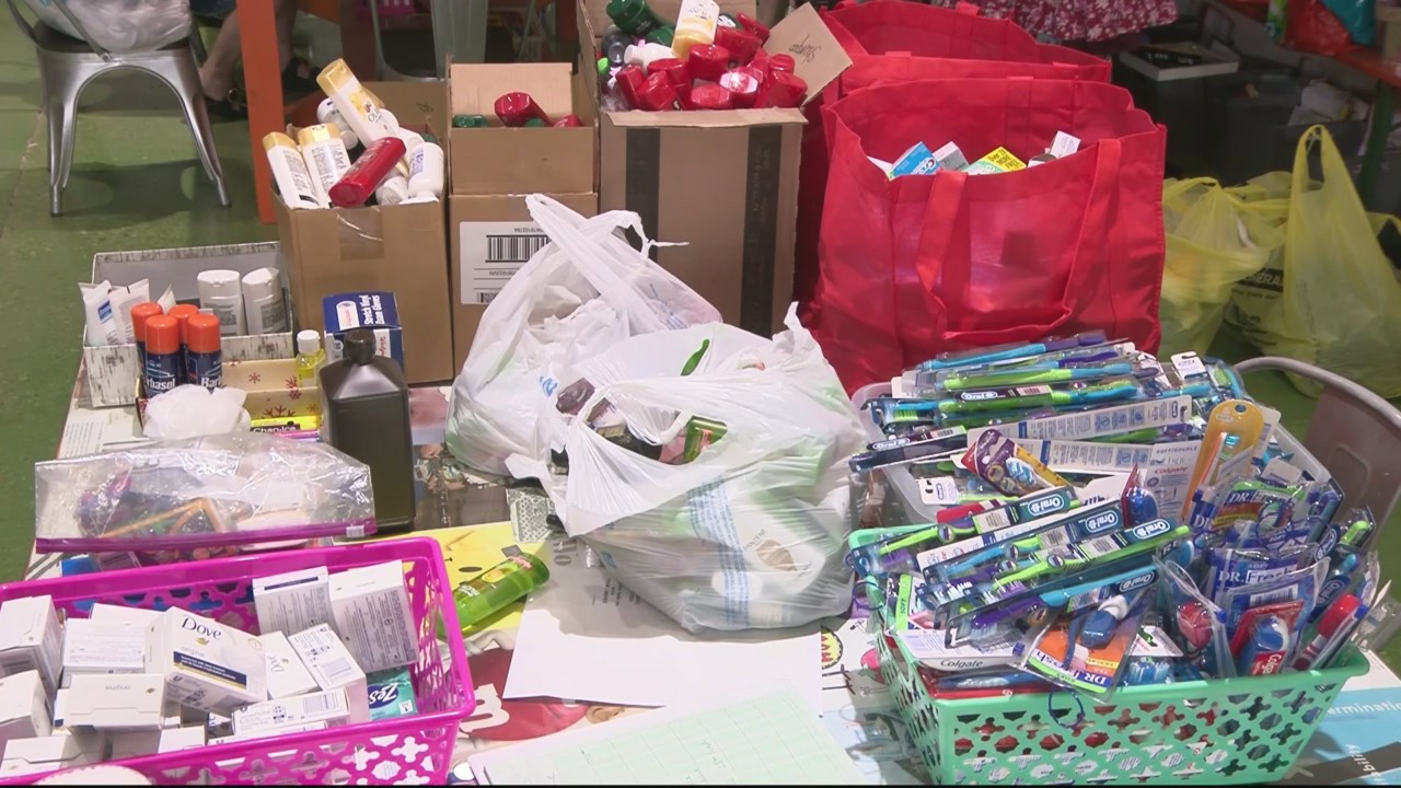 Community clears out local Walmart to donate to flood victims – KOLR ...