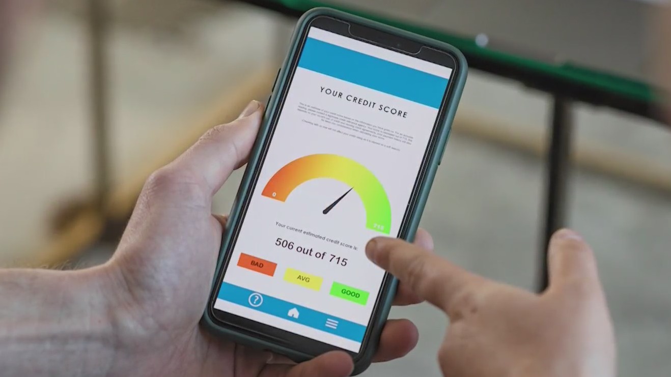 National average credit score drops to 715: FICO | Morning In America ...