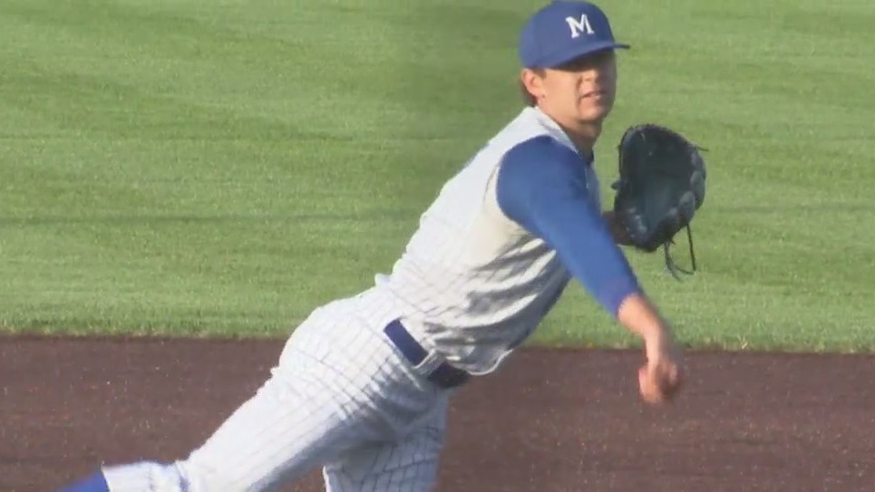 Memorial baseball blasts past Boonville for sectional championship ...