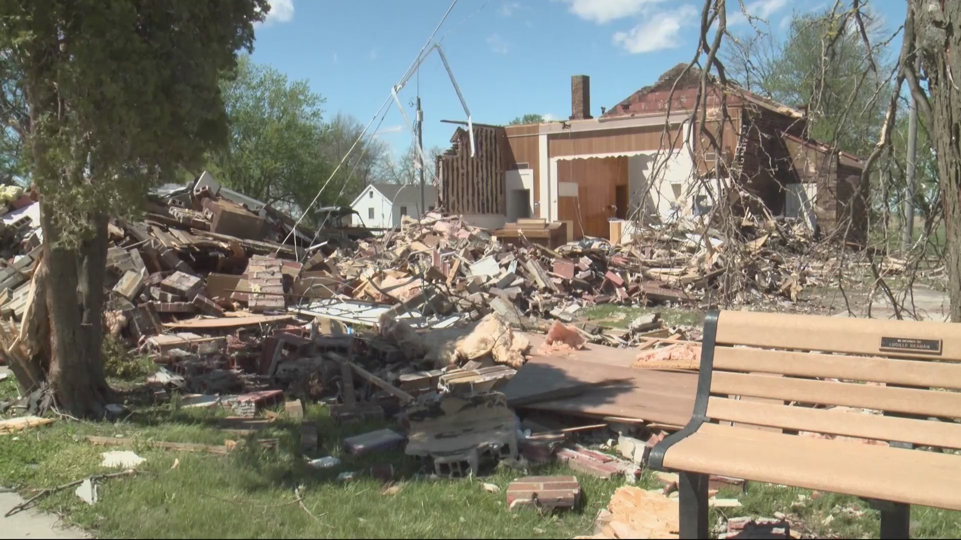 Tingley Community Center destroyed by tornado – who13.com