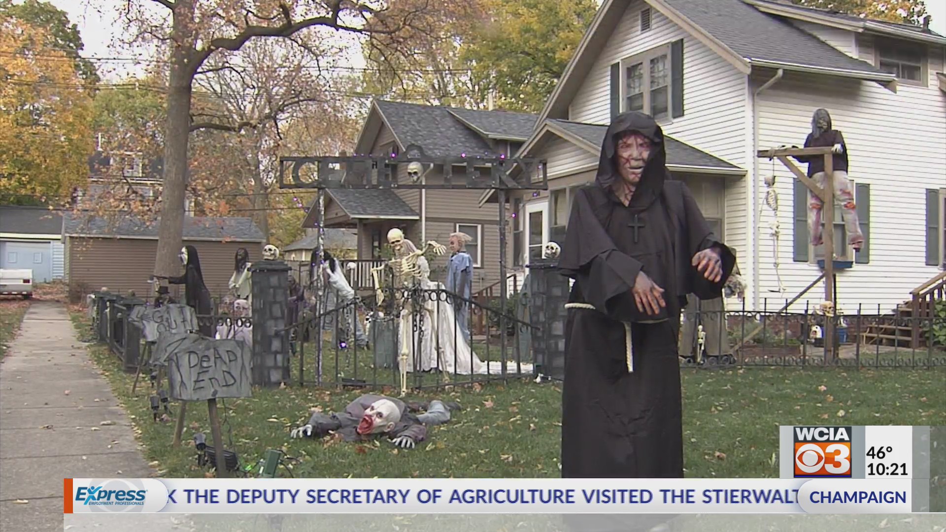 Creativity meets creepy at this Champaign house with DIY Halloween ...