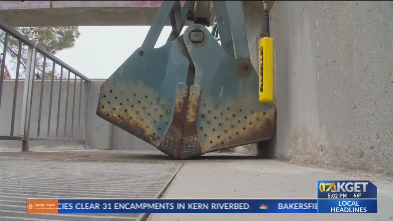 City sewer tour hopes to clear the air on sewer rate increase – KGET 17 ...