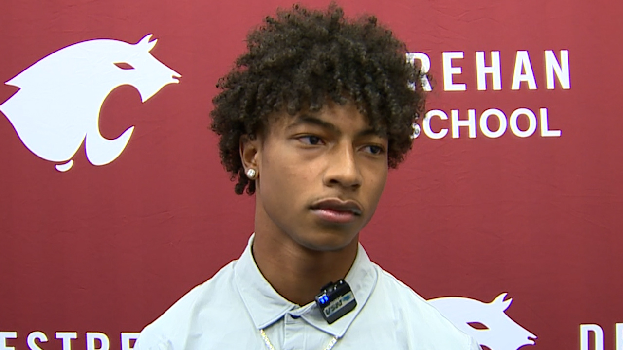 Destrehan’s Jhase Thomas signs with LSU – WGNO