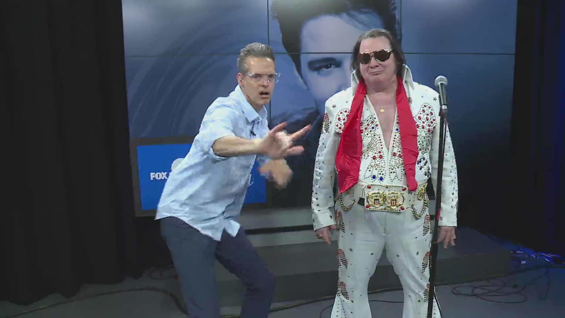 Elvis Himselvis performs – FOX 2