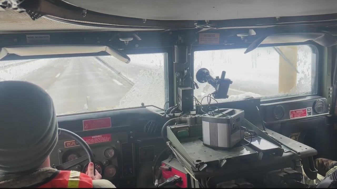 ‘We’re just folks helping other folks’ Arkansas National Guardsmen ...