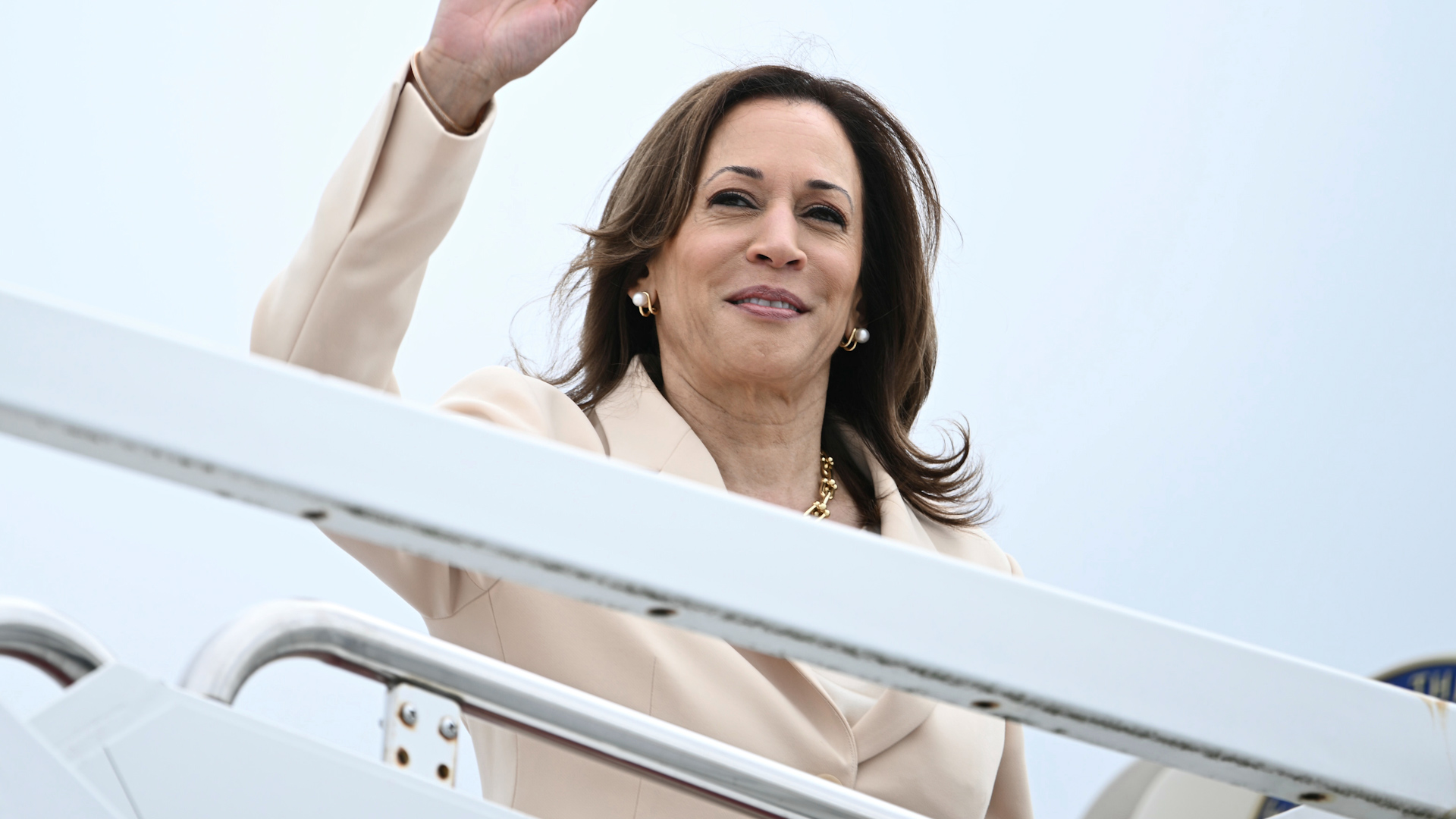 Harris gives House Democrats new hope for November: ‘A game changer ...