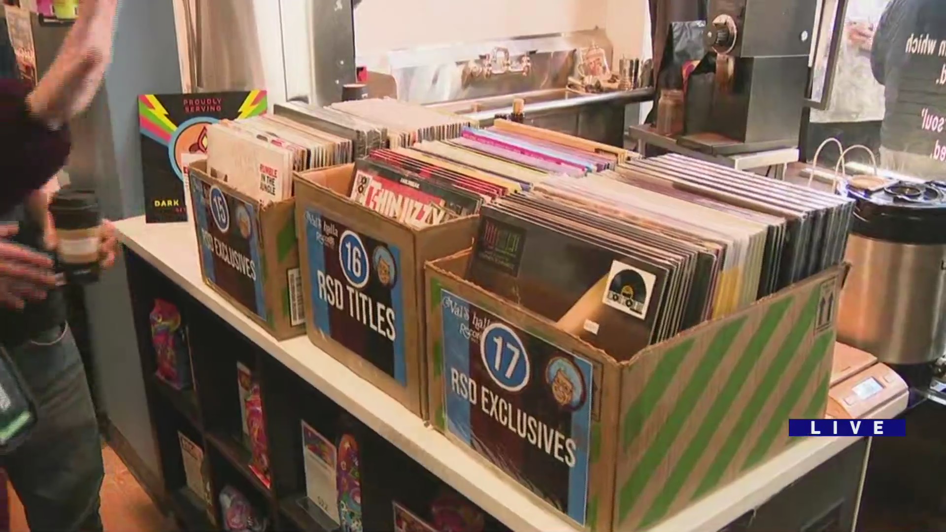 Weekend Break: Record Store Day at Val’s halla Records in Oak Park ...