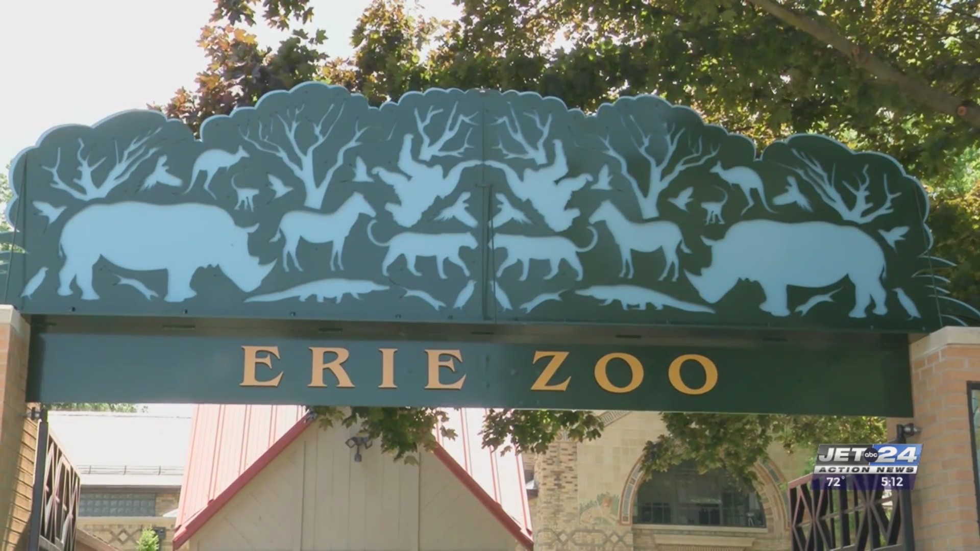 A warm welcome – Erie Zoo unveils newly restored entrance gate – WJET ...