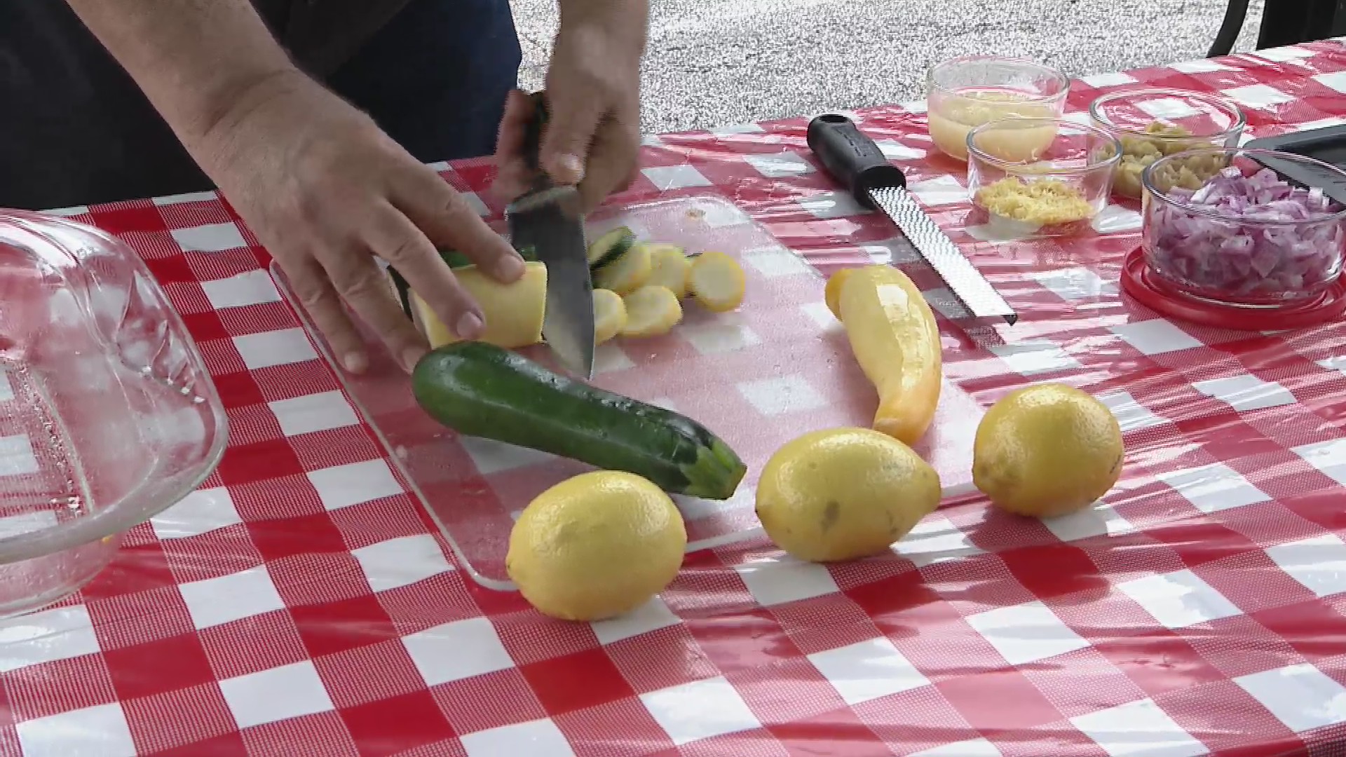 More with Dean cooking corn salads – WGN-TV