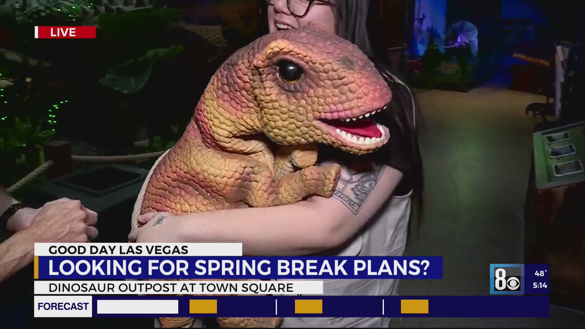 T-Rex, Brontosaurus come to life at Las Vegas Dinosaur Outpost – KLAS