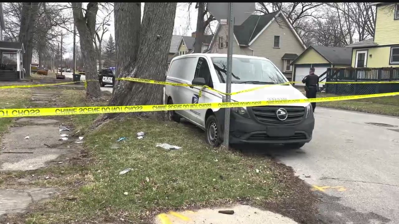 2 charged in murder of postal worker in Warren – WKBN.com