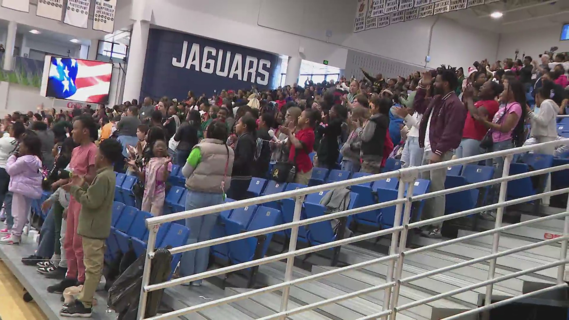 Augusta men’s basketball wins big on Garret Siler’s jersey retirement ...