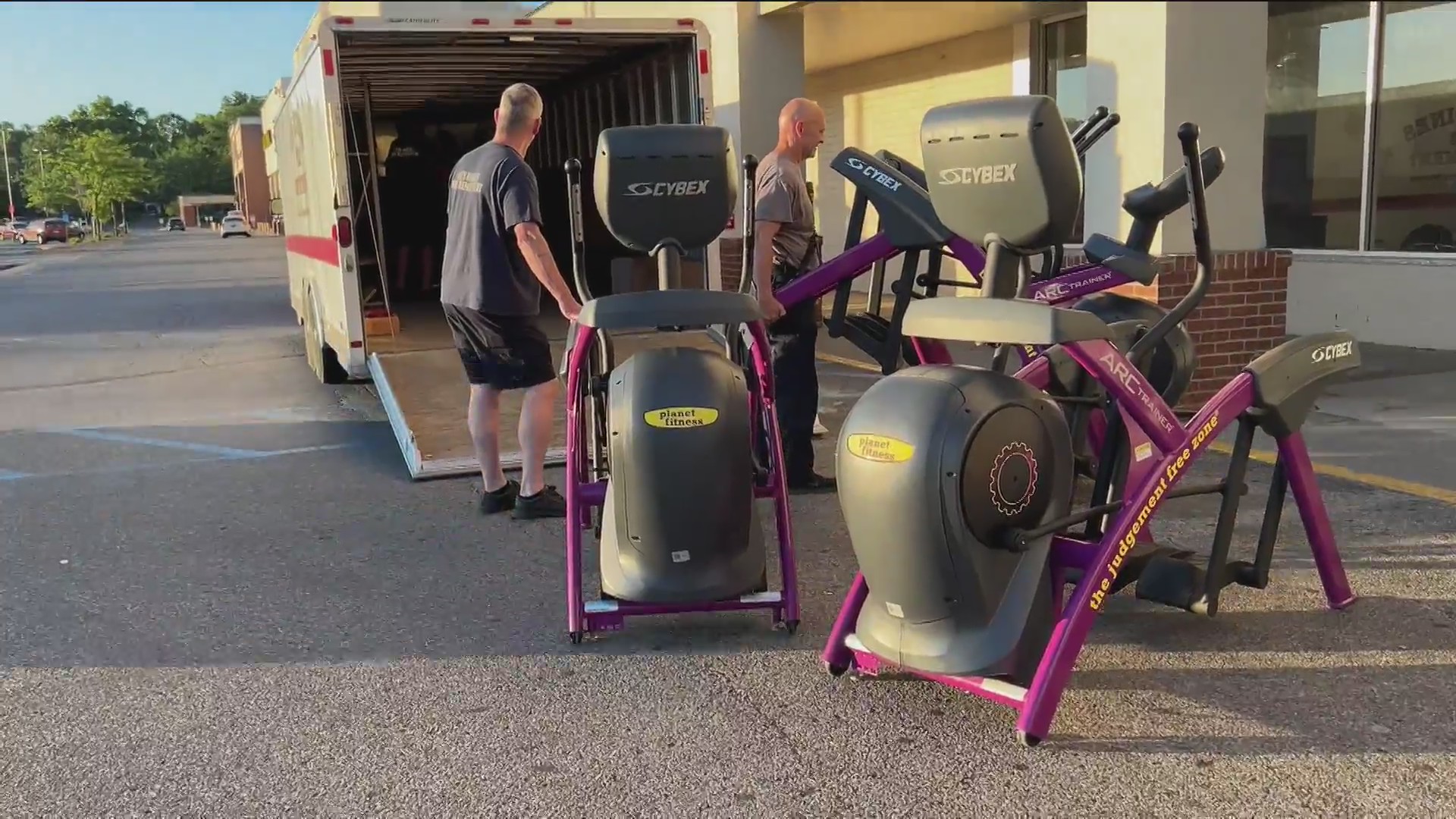 DSM Fire Department gets new cardio fitness equipment at no charge ...