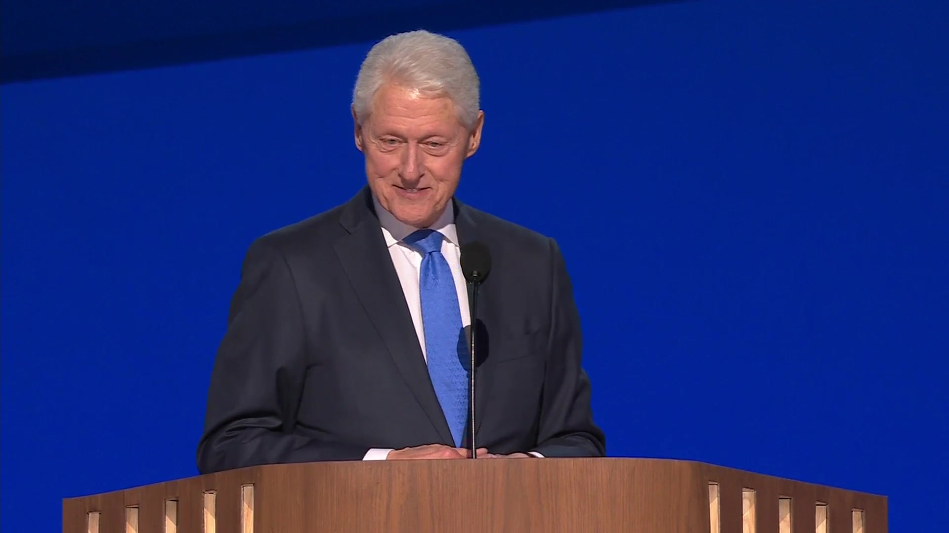 Bill Clinton honors Biden on Day 3 of Democratic National Convention ...