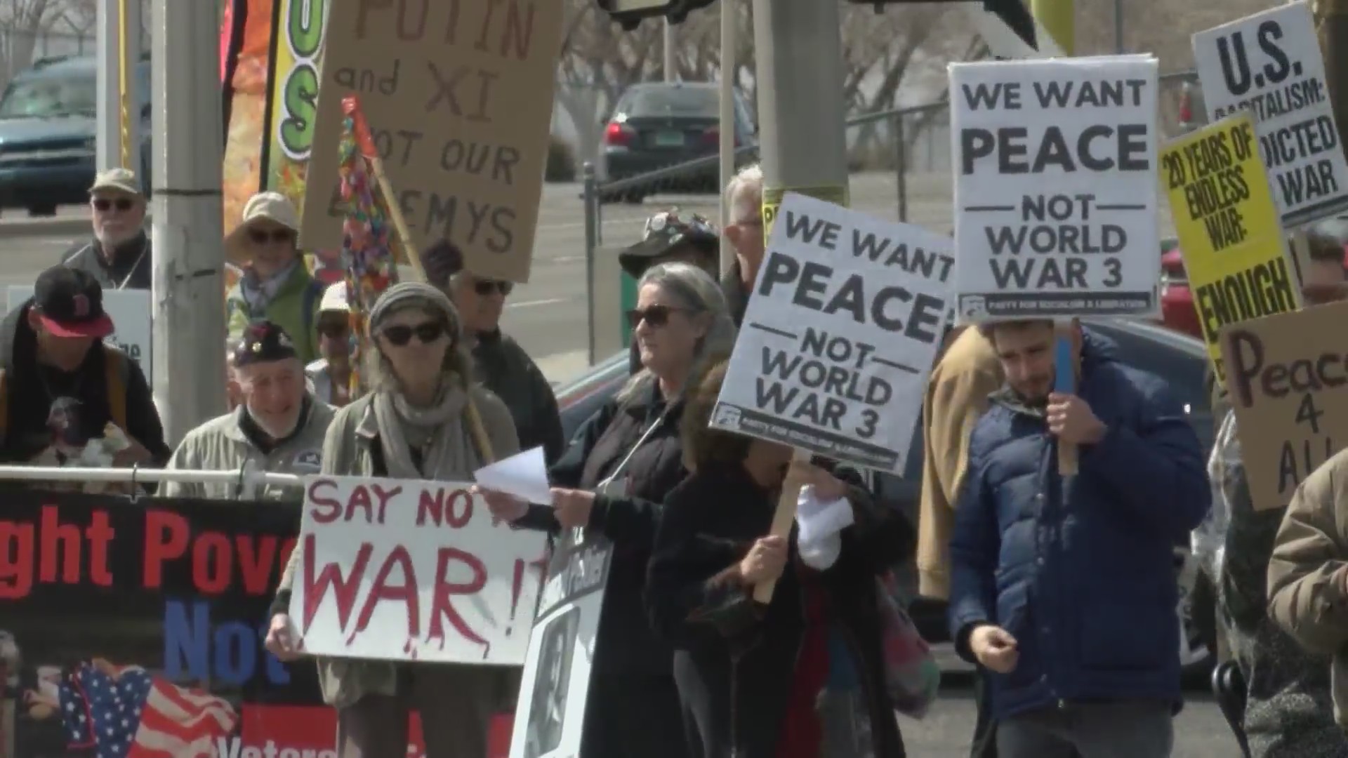 Anti-war protestors gather in Albuquerque – KRQE NEWS 13 – Breaking ...