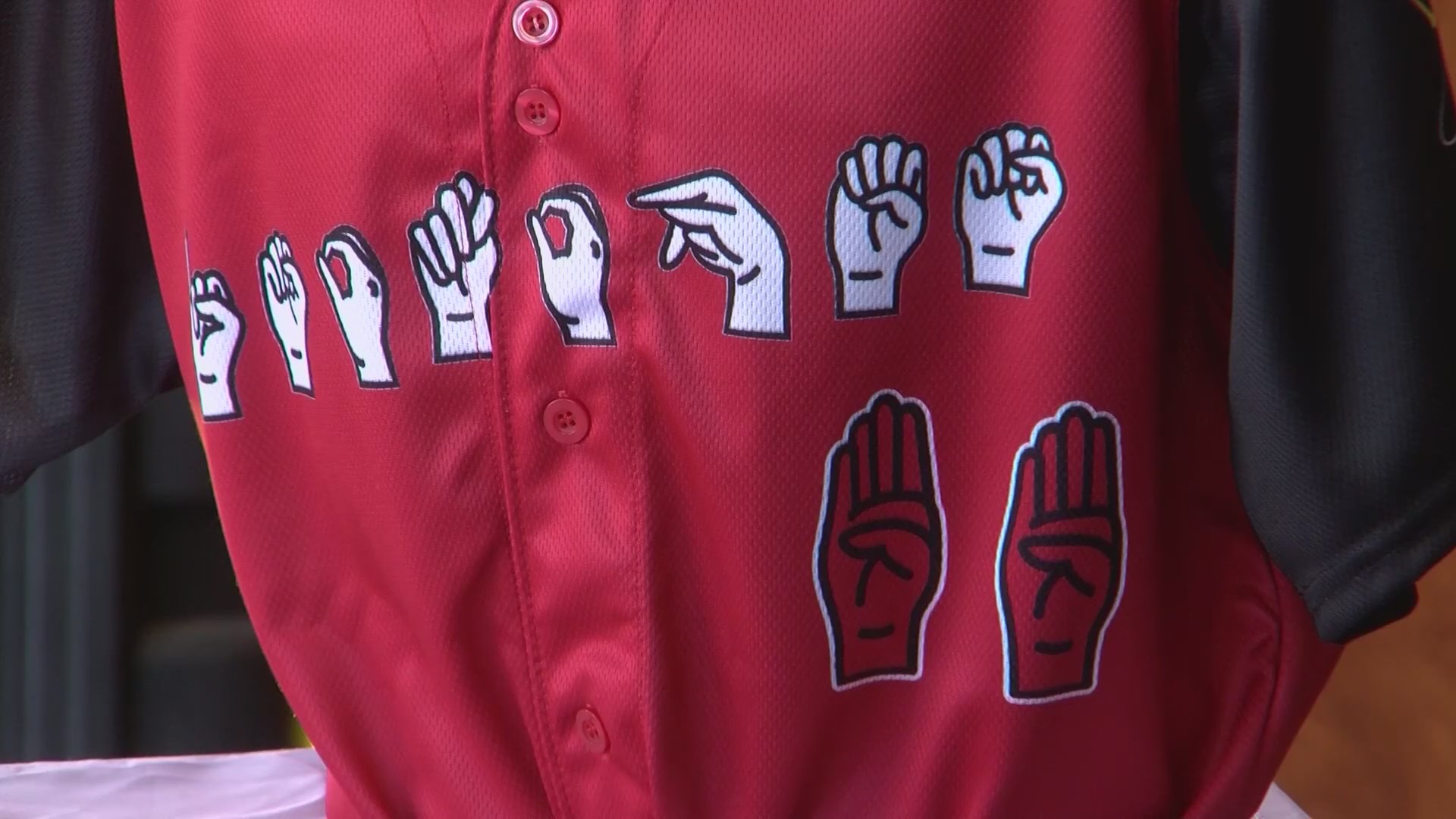 Albuquerque Isotopes hold ‘American Sign Language Night’ – KRQE NEWS 13 ...