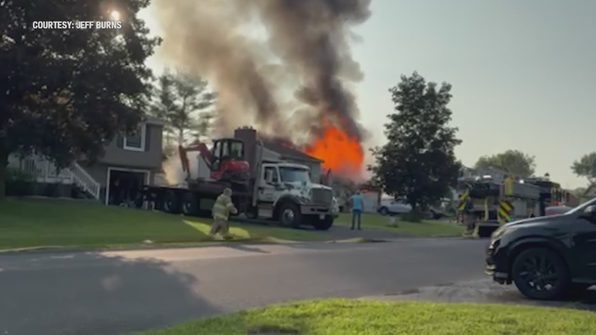 Neighbors lend a hand in deadly Cicero fire – WSYR