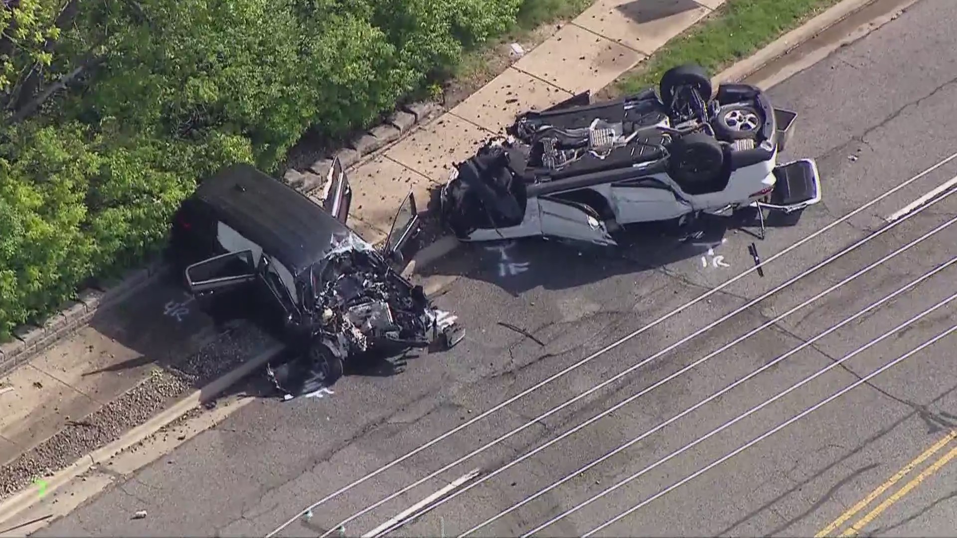 Baby, mother seriously injured in crash after suspect flees scene in ...