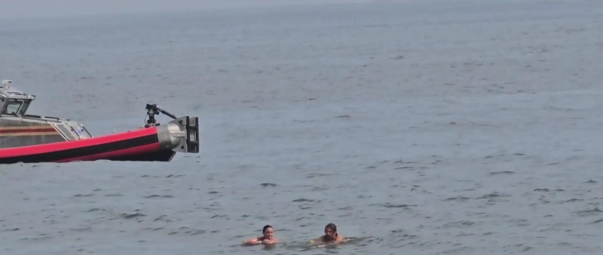 Youth celebrate graduation from life-changing swim program – PIX11