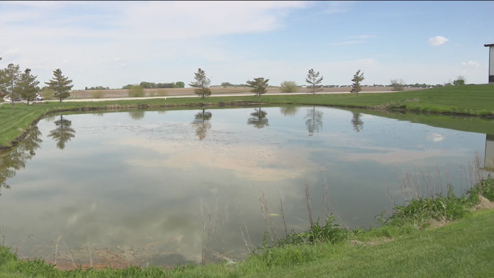 Cleanup underway in 4000-gallon Diesel spill – who13.com