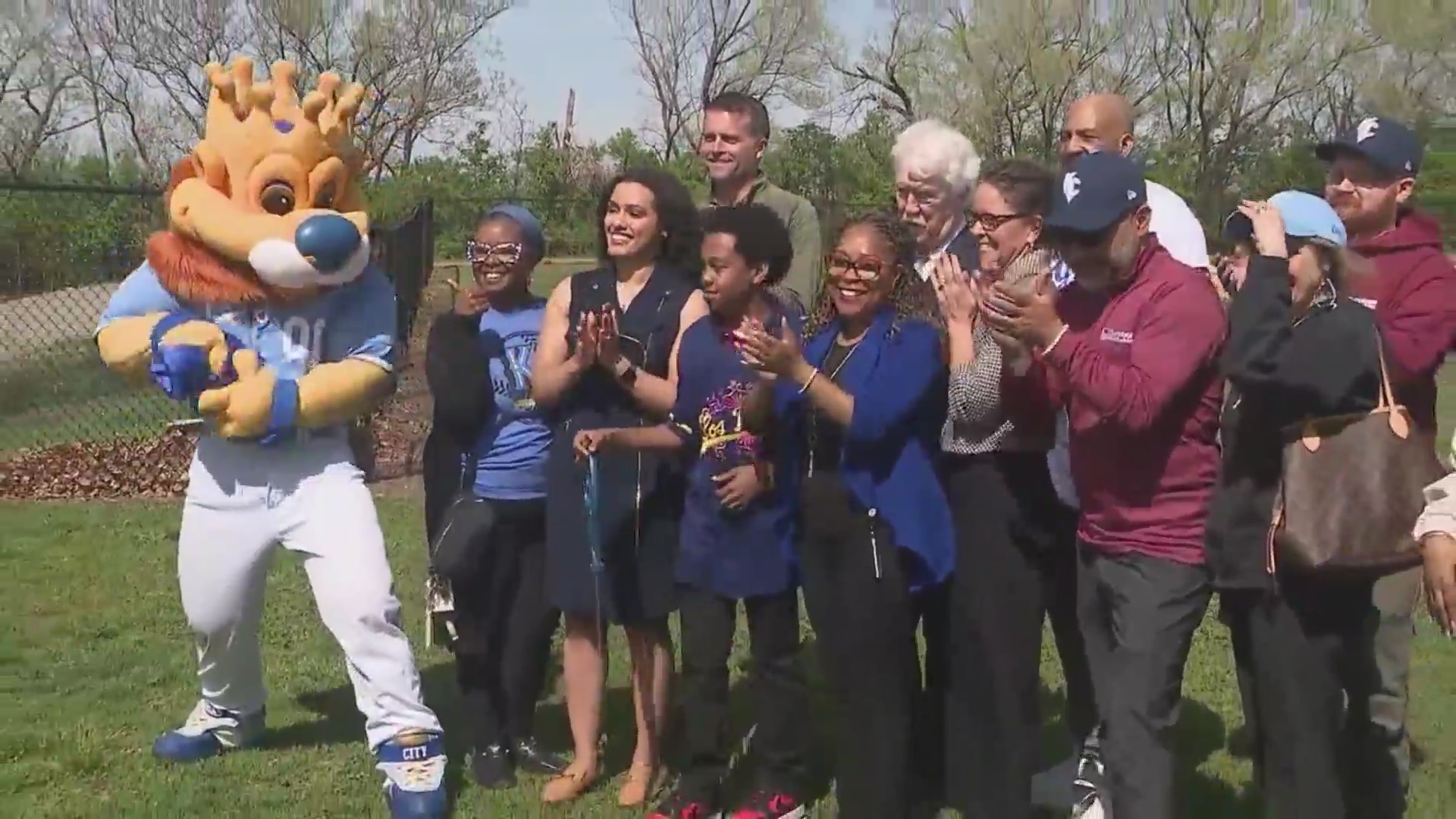 Royals Foundation unveils first-ever baseball, softball field for KCPS ...