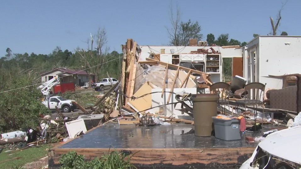 Jessica Costello reporting live following devastating tornado in ...
