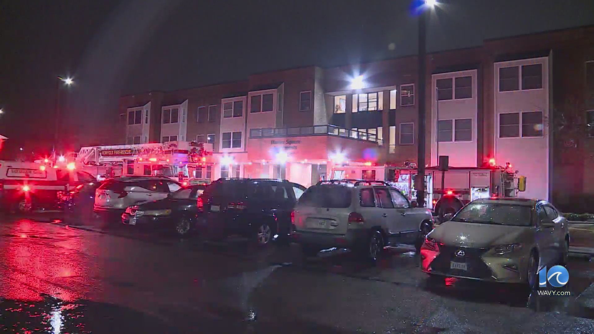 Norfolk Fire-Rescue responds to fire at Hunter Square Apartments – WAVY.com