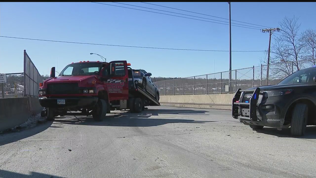 Portion of road in Struthers reopens after crash – WKBN.com