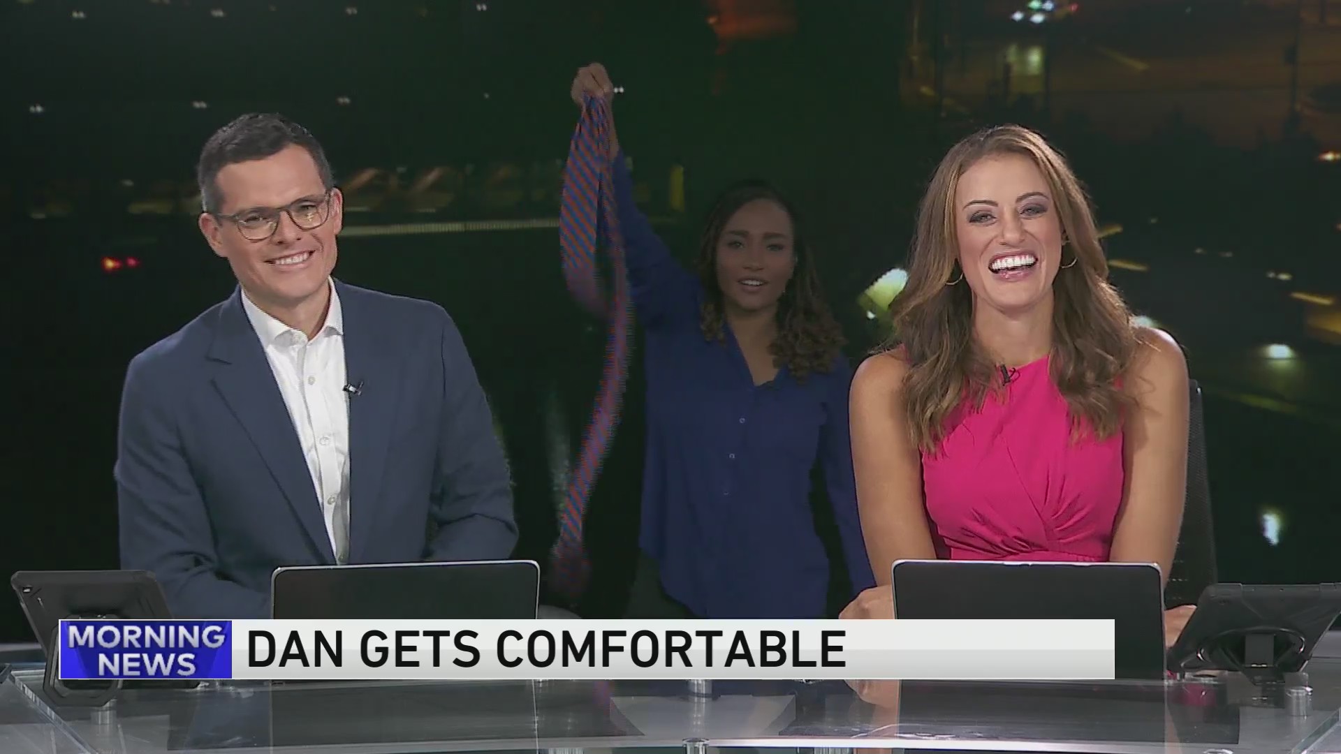 Friday Favorites: Dan goes tie-less for ‘Casual Wednesday’ – WGN-TV
