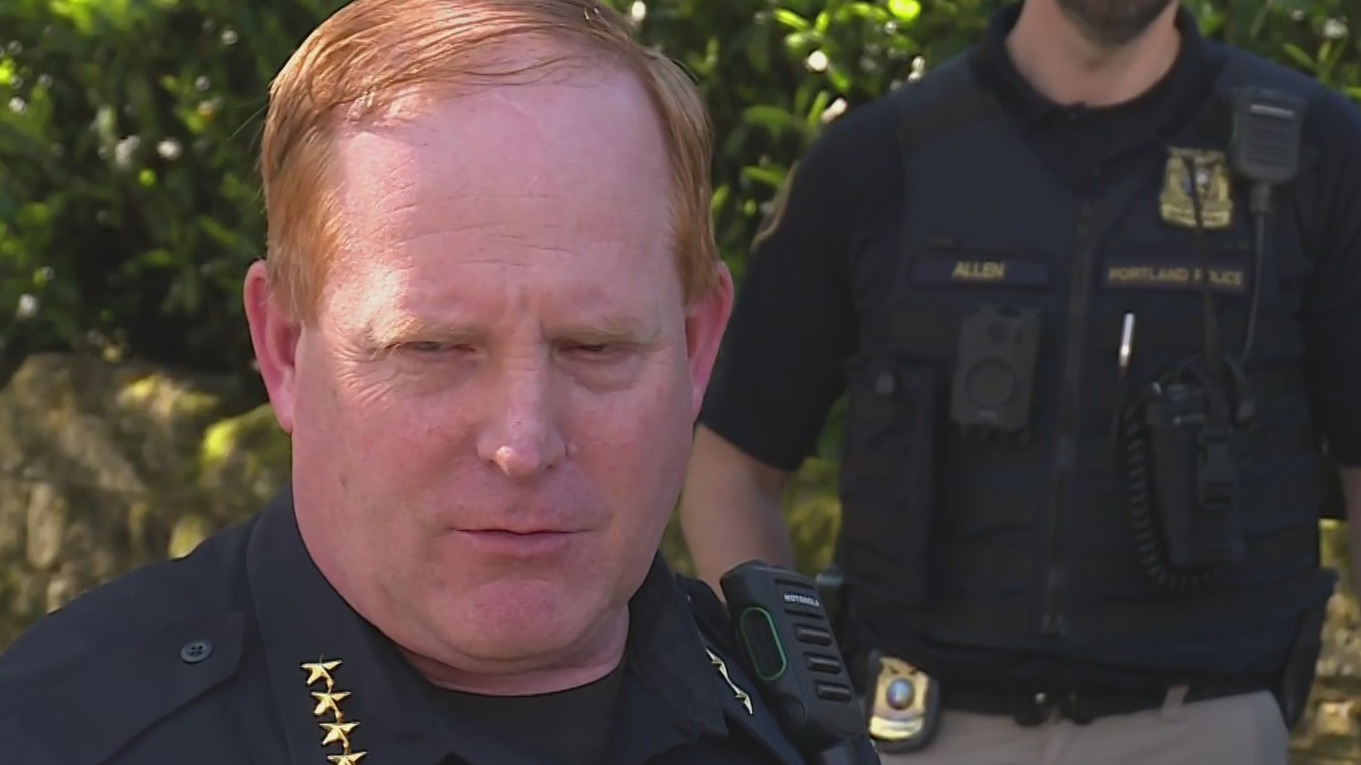 PPB Chief Bob Day addresses scene of standoff suspect taken into ...