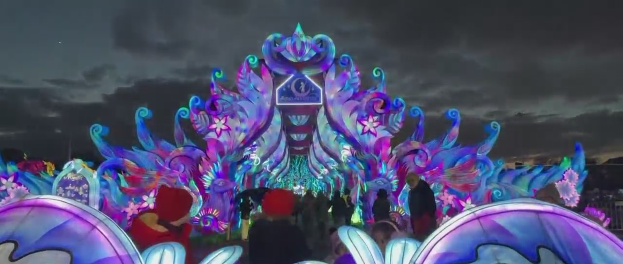 Tianyu Lights Festival illuminates Citi Field in Queens with enchanting ...