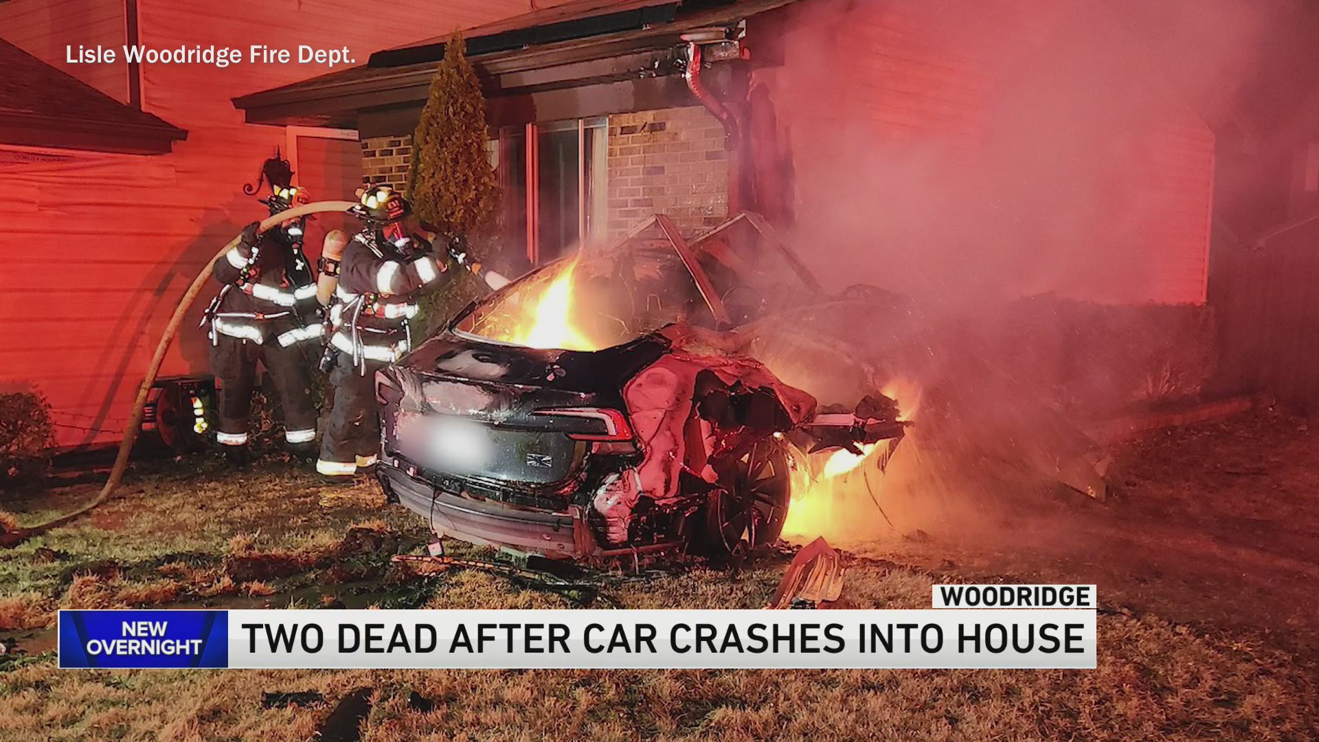 2 killed in Woodridge late Sunday night after car crashes into home ...