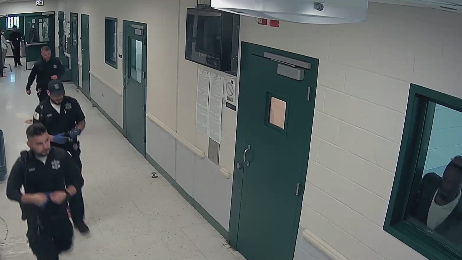 Family of inmate beaten to death at Cook County Jail files wrongful ...