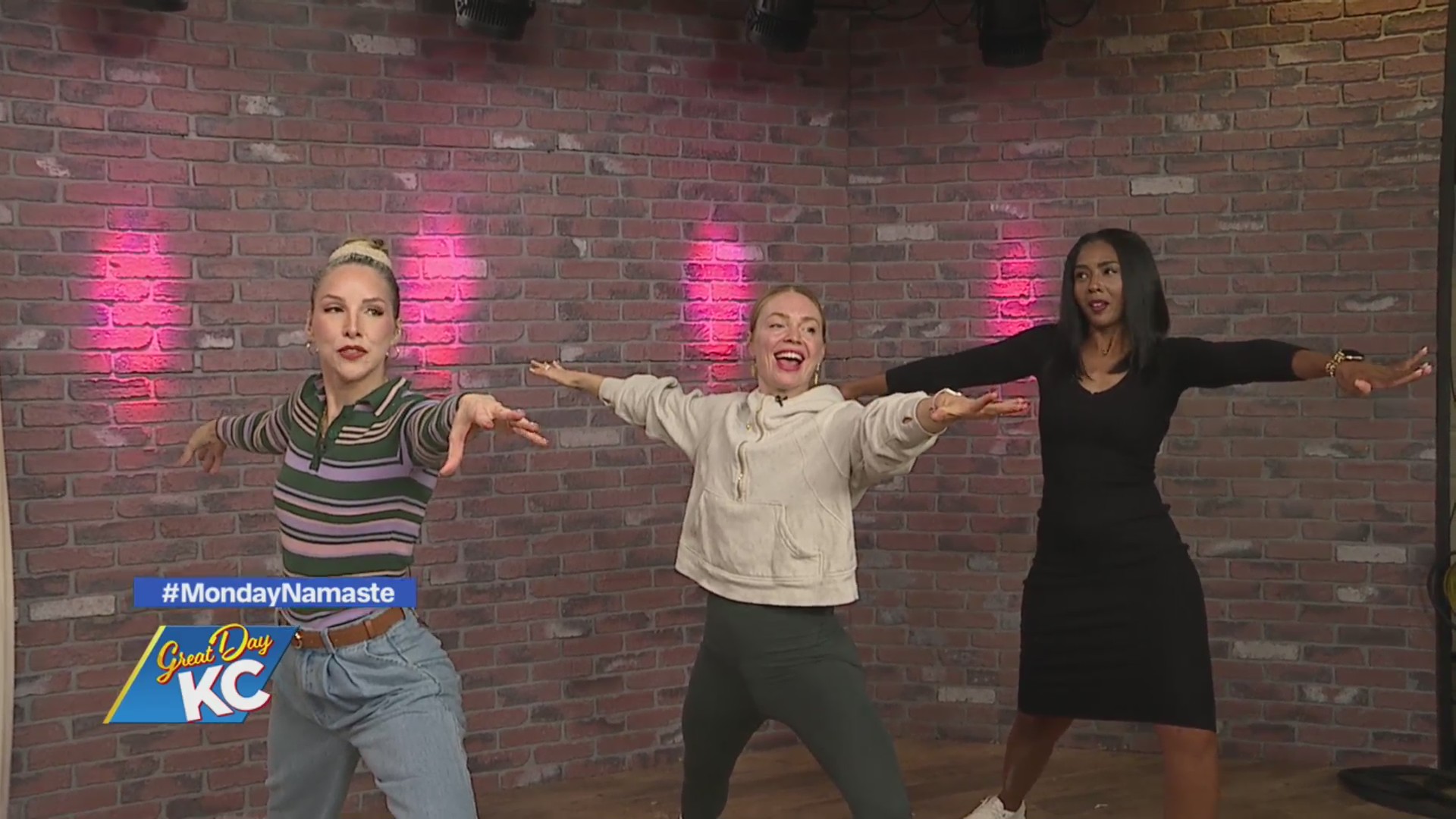 MONDAY NAMASTE: Poses That Mimic The Autumn Season – FOX 4 Kansas City ...