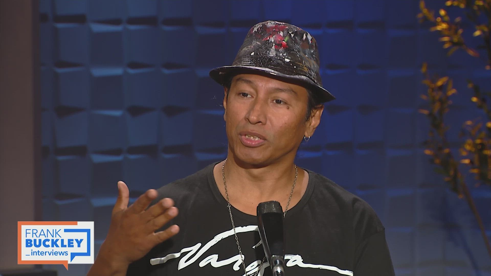 Acclaimed Artist Robert Vargas Comes Out Swinging with Ohtani Mural – KTLA