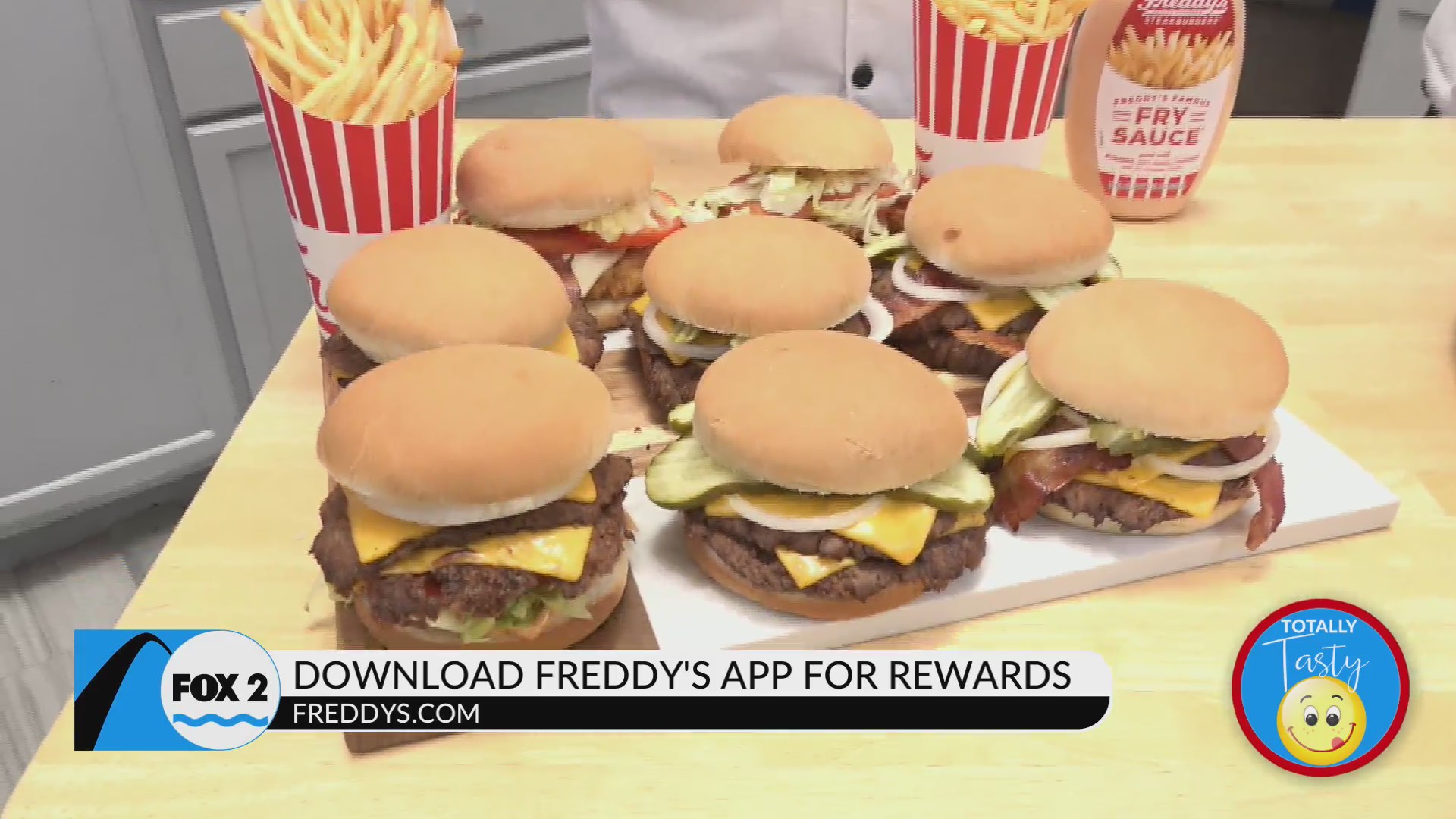 Oreo Cookie Peppermint Shake is back at Freddy’s Frozen Custard ...