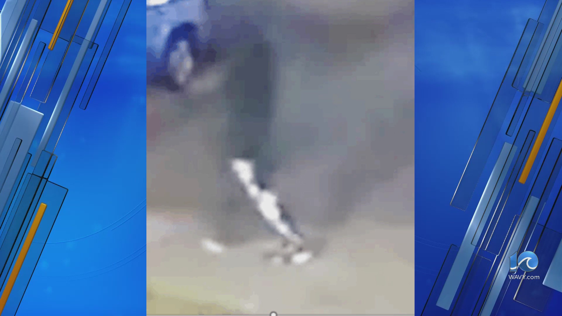 VBPD: Man breaking into cars confronted, fired shots – WAVY.com