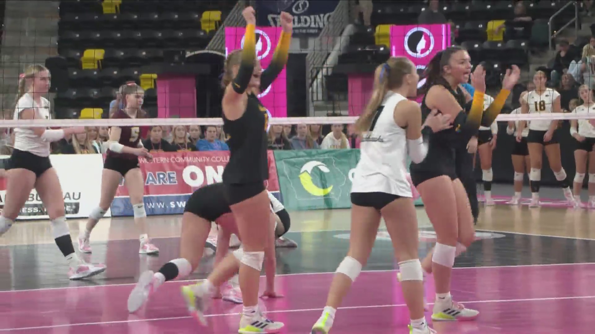 Hinton vs Denver – Xtream Arena – SiouxlandProud | Sioux City, IA ...