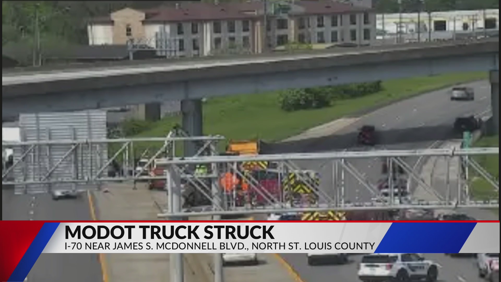MoDOT truck struck in crash on I-70; crews uninjured, two others hurt ...