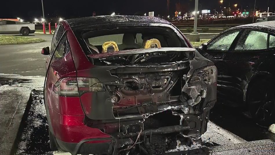 Tesla dealership targeted in early morning arson – KOIN.com