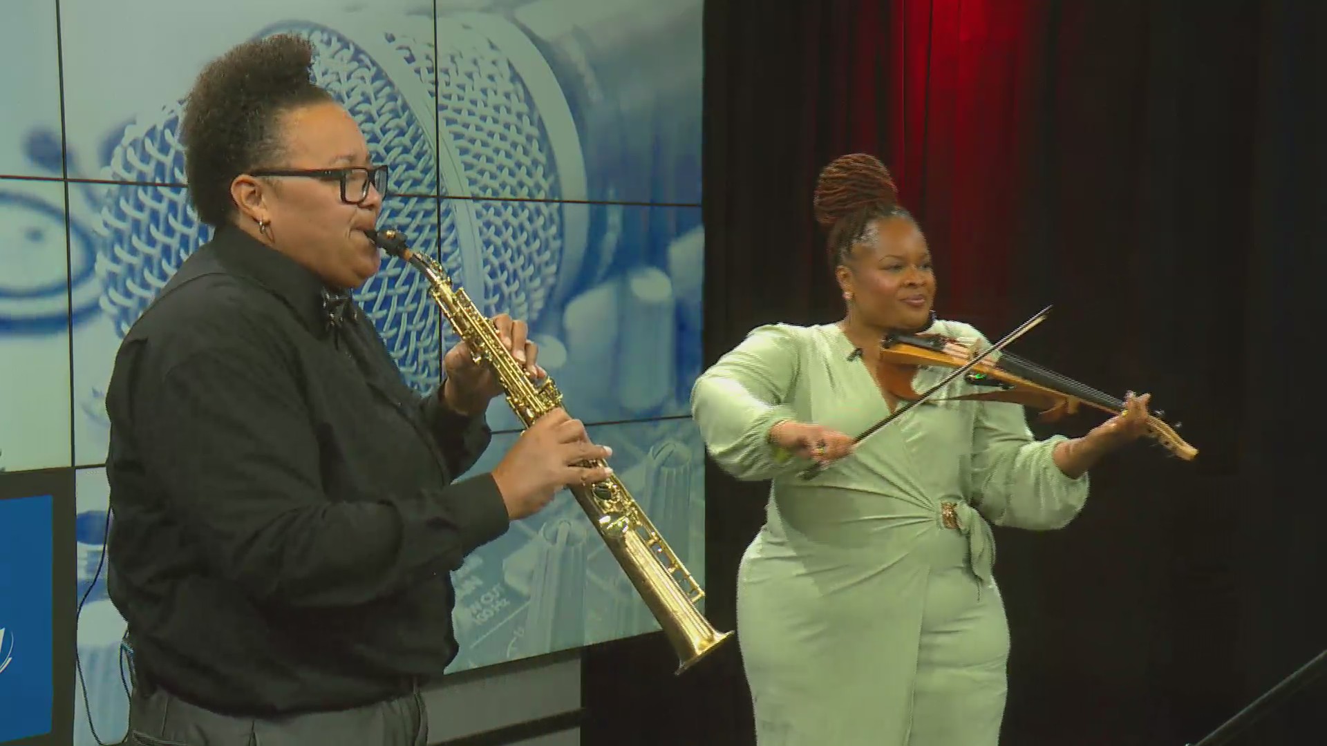 Rhoada G and Bell Darris perform live – FOX 2