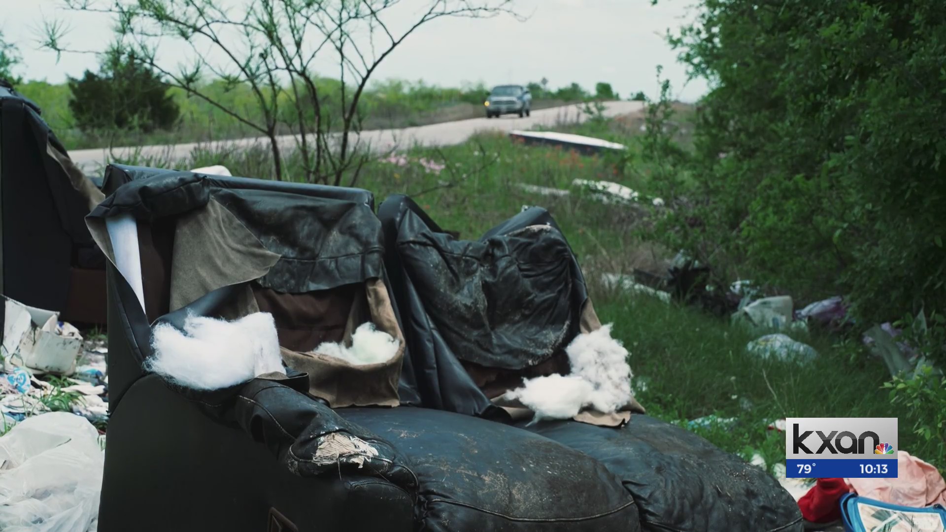 Amid illegal dumping cleanup, Austin data shows thousands of complaints citywide – KXAN Austin