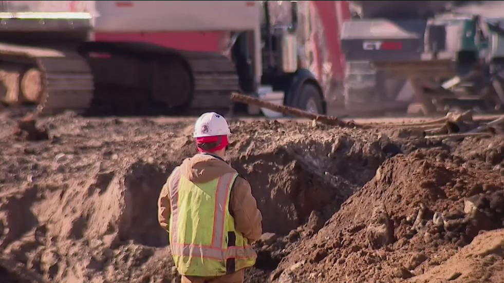 How to handle burial remains found at Indy construction site – Fox 59