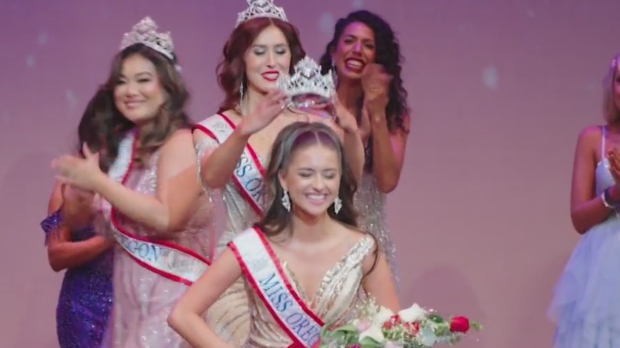These pageants winners bring the class and the crowns – KOIN.com