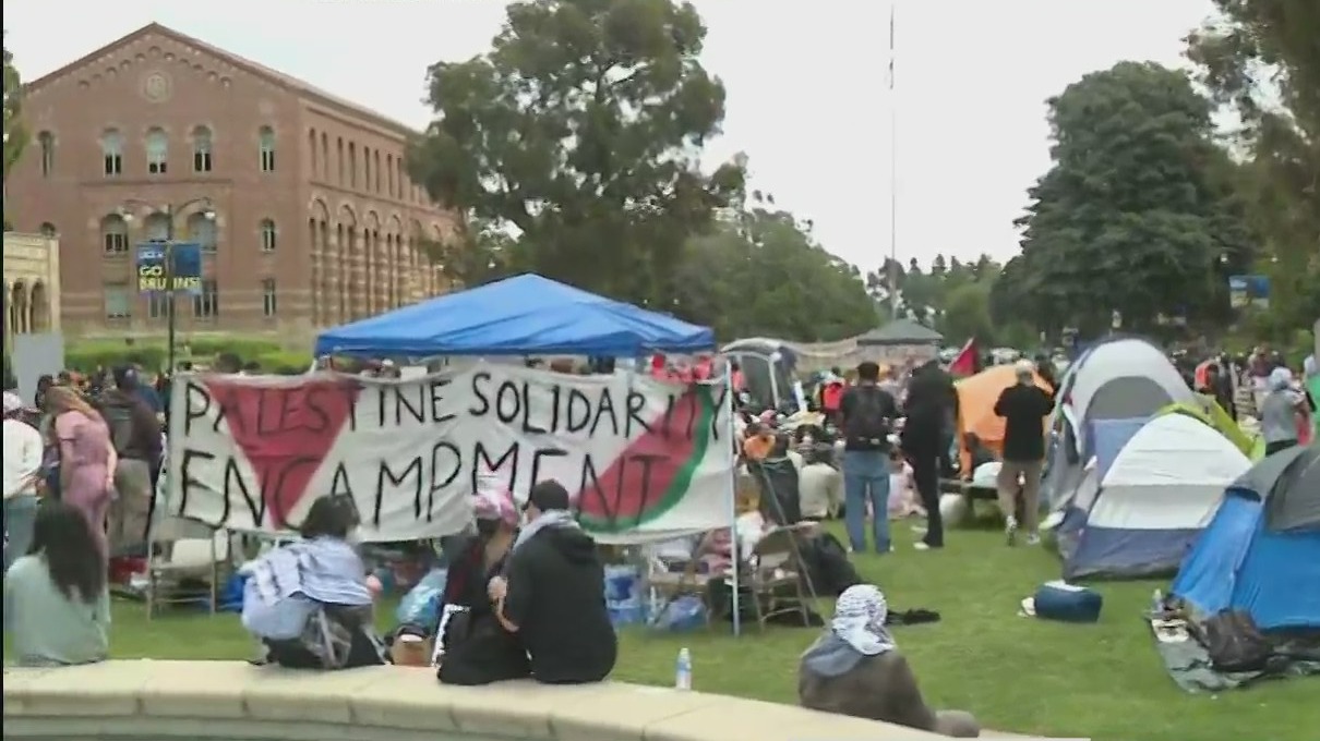 Students at UCLA occupy ‘Palestine Solidarity Encampment’ zone | NewsNation – NewsNation