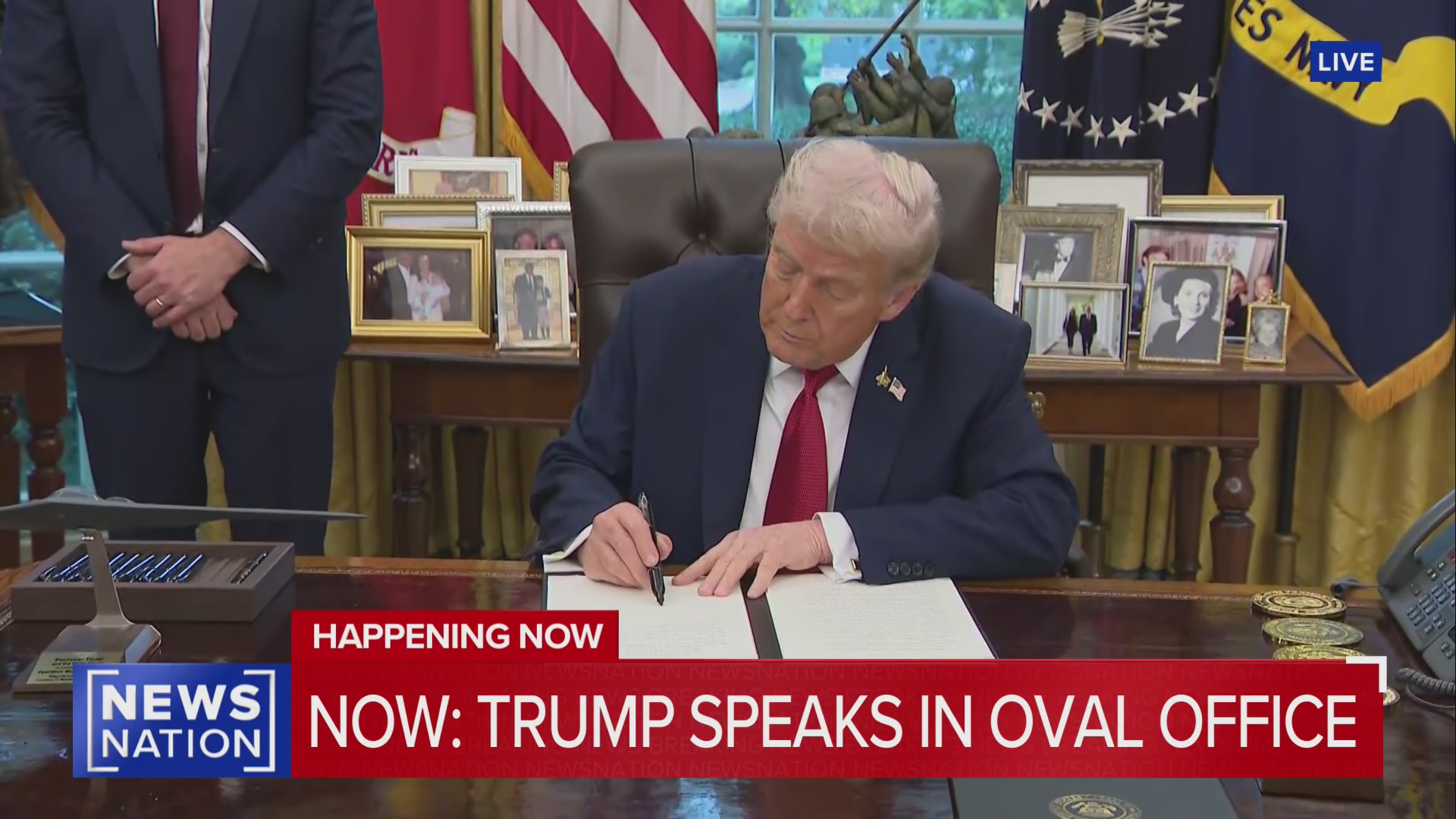Trump signs executive order on TikTok ownership | NewsNation – NewsNation