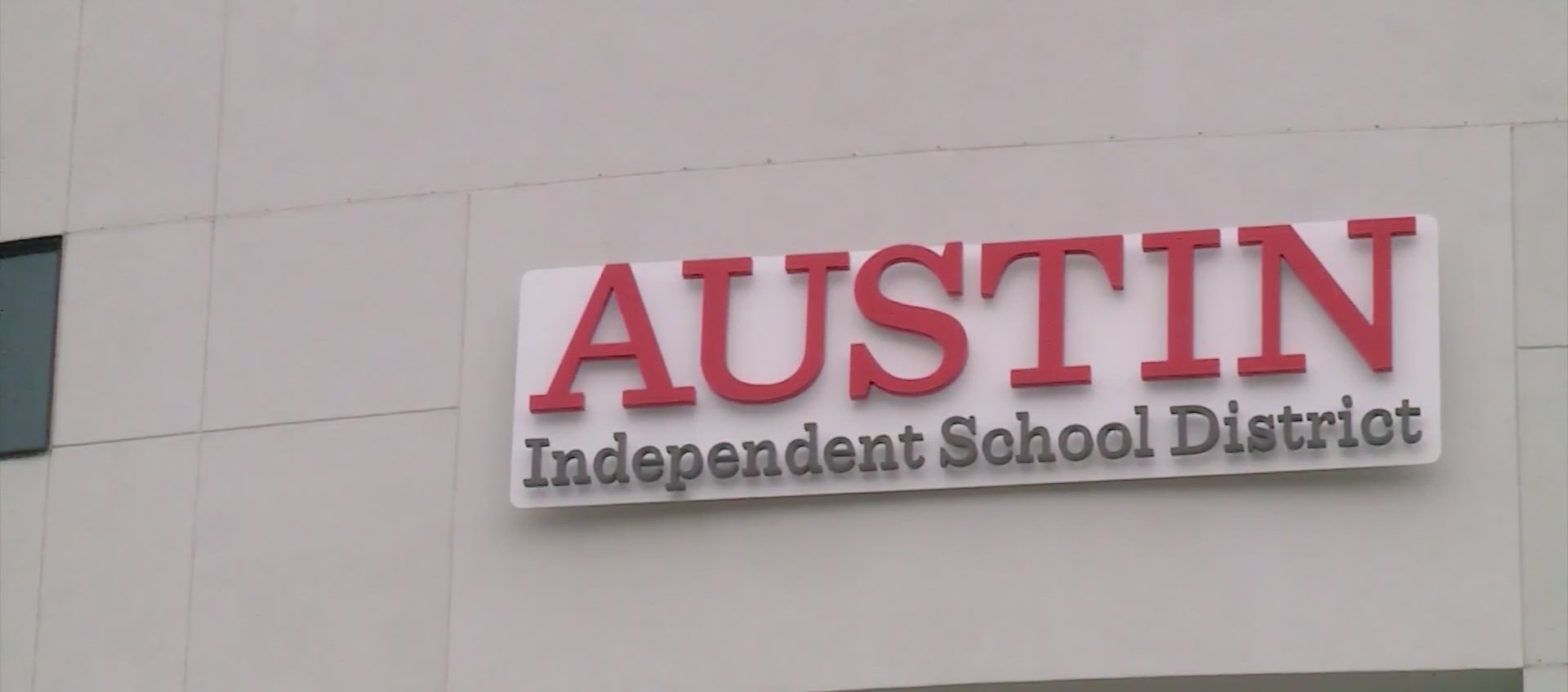 Austin ISD set to make more cuts with $59 million deficit – KXAN Austin